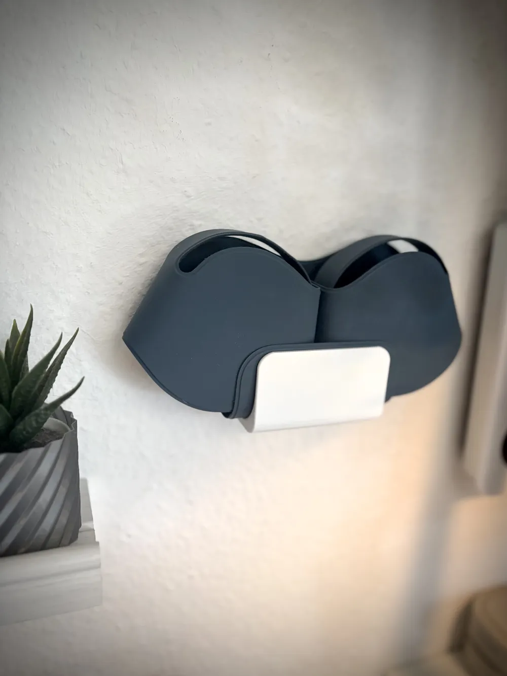 Airpods Max upside-down Wall Holder - Free 3D Print Model - MakerWorld