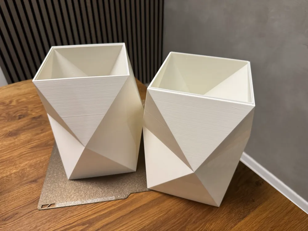 Tall Low Poly Vase by GibonArtMakerWorld: Download Free 3D Models