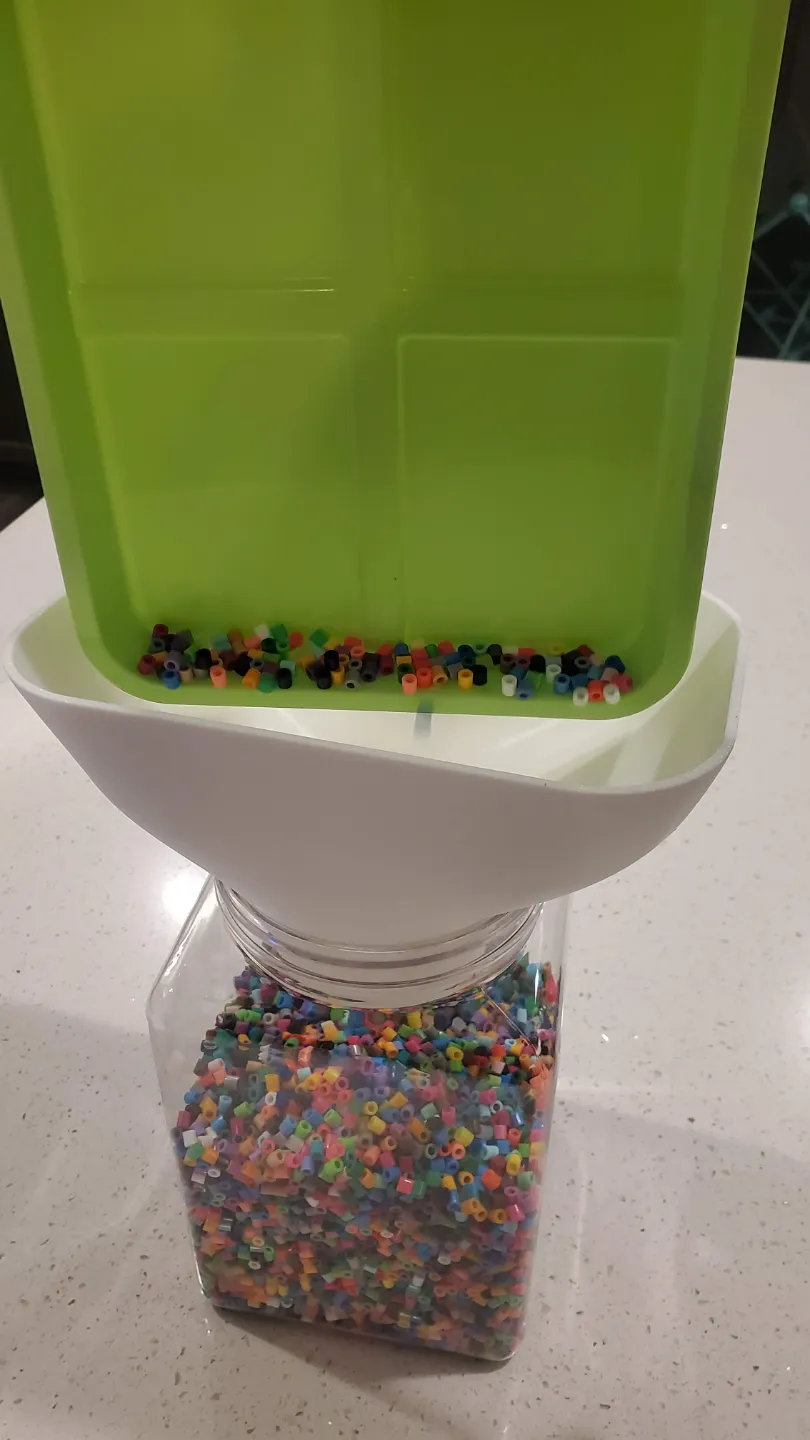 Perler Bead Funnel - Cleanup Tool by AEC - MakerWorld