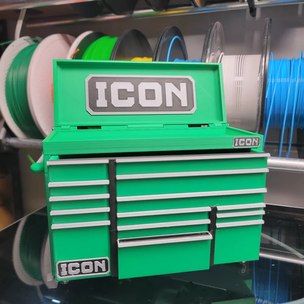 ICON Tools Desk Tool Chest w/ Lid Business Display by joshua.makes ...