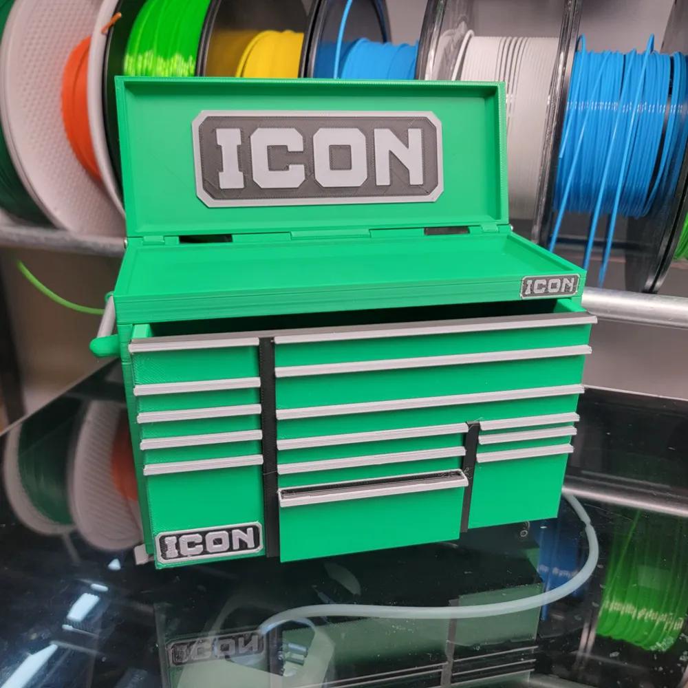 ICON Tools Desk Tool Chest w/ Lid Business Display by joshua.makes ...