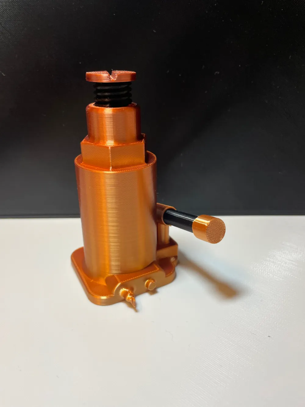 GPU支撑架\液压千斤顶 来自 sK13Kb - MakerWorld