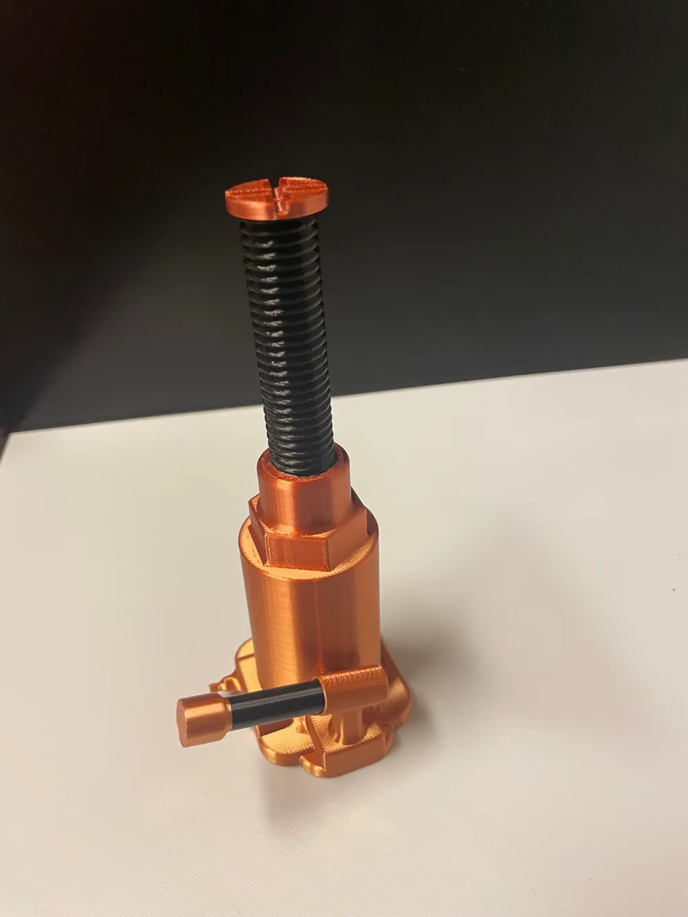 GPU support\Hydraulic jack by sK13Kb MakerWorld: Download Free 3D Models