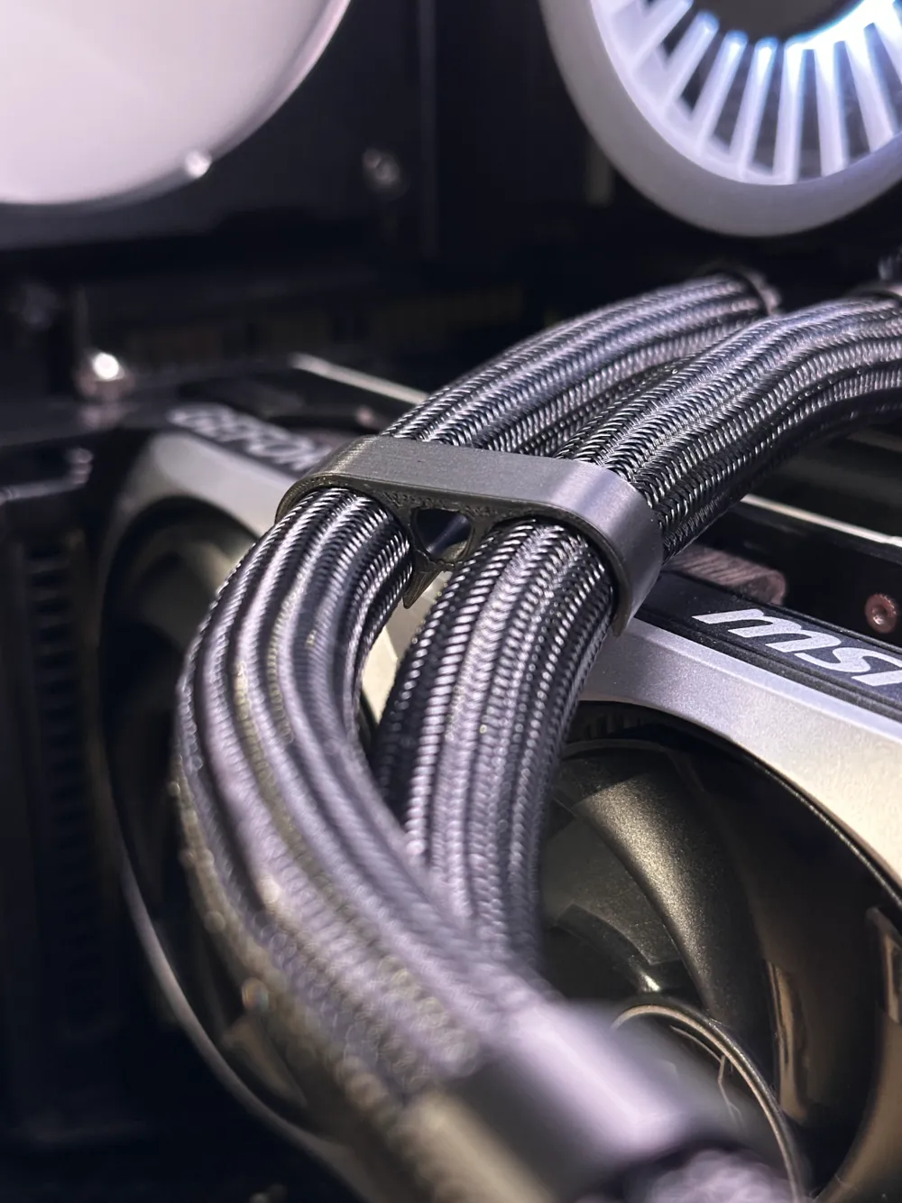 Arctic Liquid Freezer III AIO Cooler Tube Clip - Free 3D Print Model ...