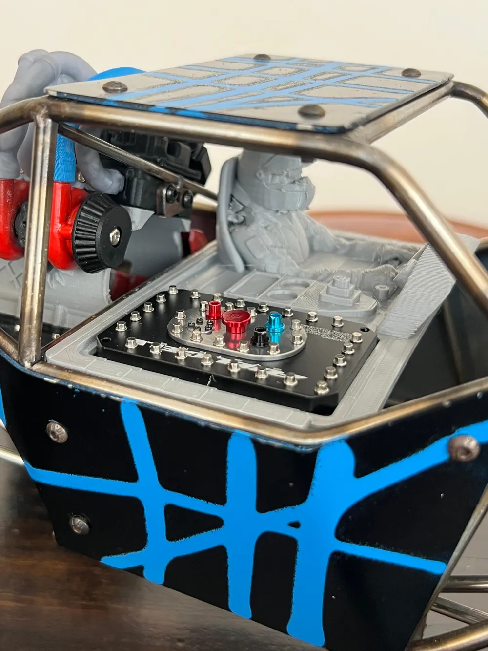 Crawler interior with driver / moonbuggy LVFAB by RTM_LVFAB MakerWorld ...