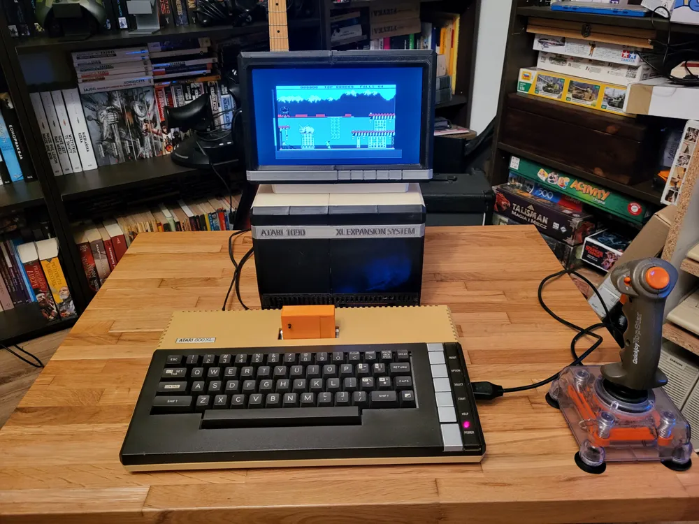 Atari XL 10.1 inch monitor housing - Free 3D Print Model - MakerWorld