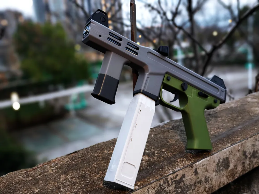 Italian Spectre M4 submachine gun SMG - Free 3D Print Model - MakerWorld