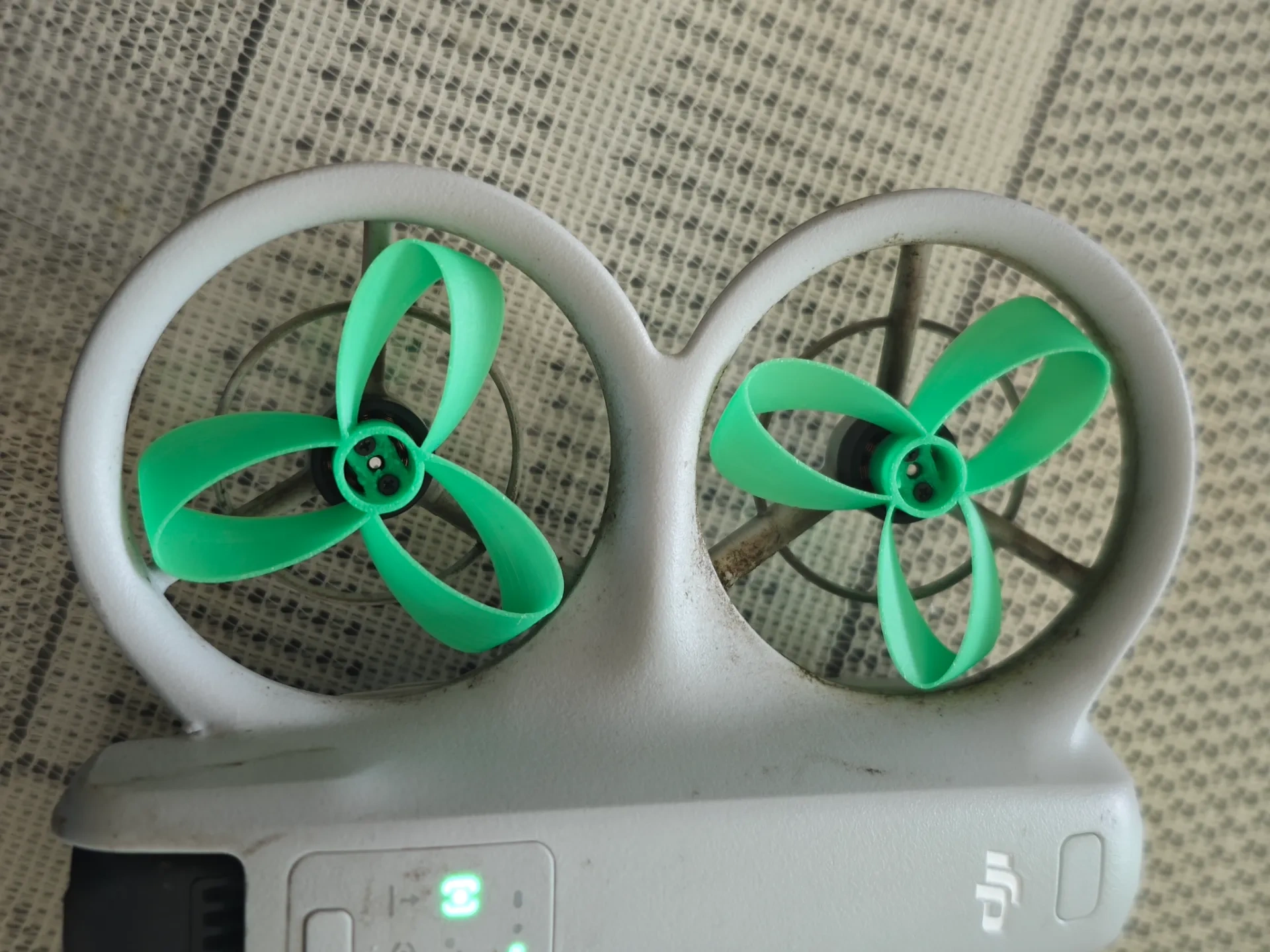 DJI NEO Spiral Ring Silent Propeller Remixed by 夏至 - MakerWorld