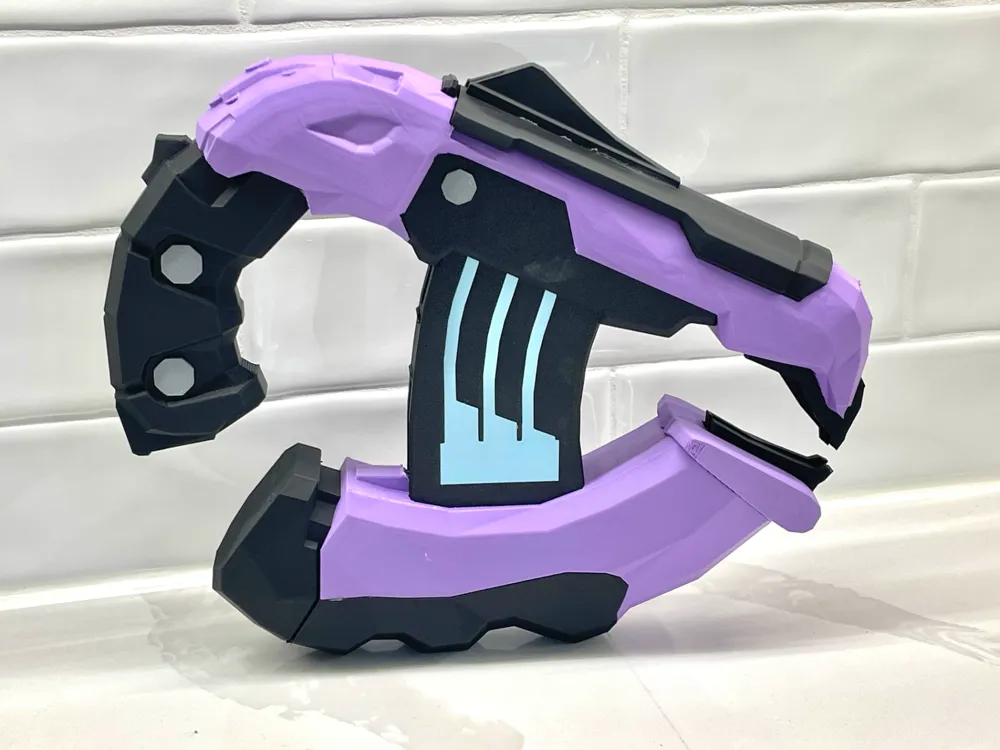 Halo Type-25 Directed Energy Plasma Pistol by Chase Curtis MakerWorld ...