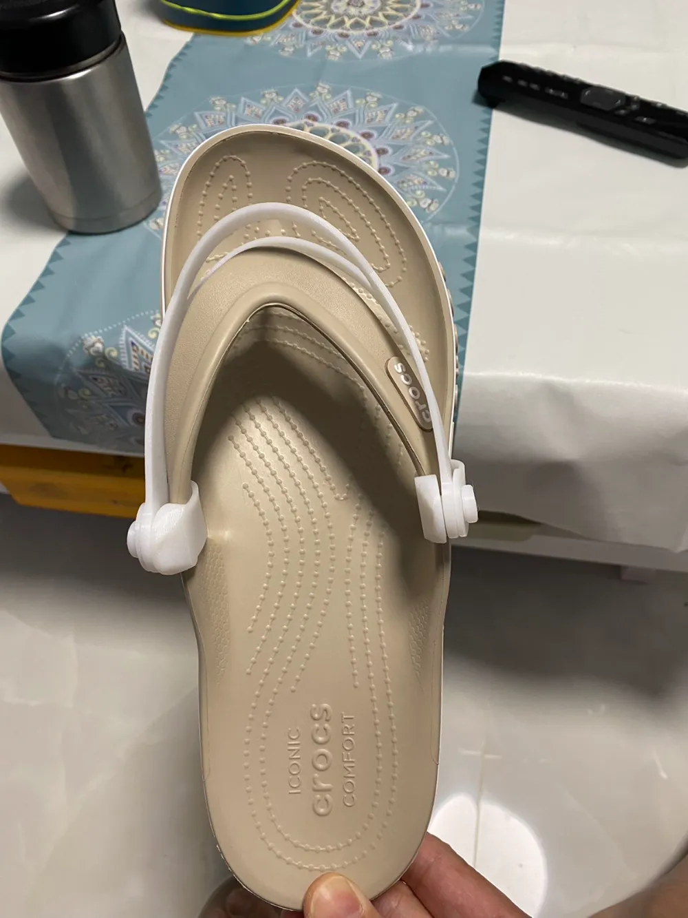 Crocs Bayaband Flip Added heel fixture . 拖鞋变凉鞋 by 92xx - MakerWorld