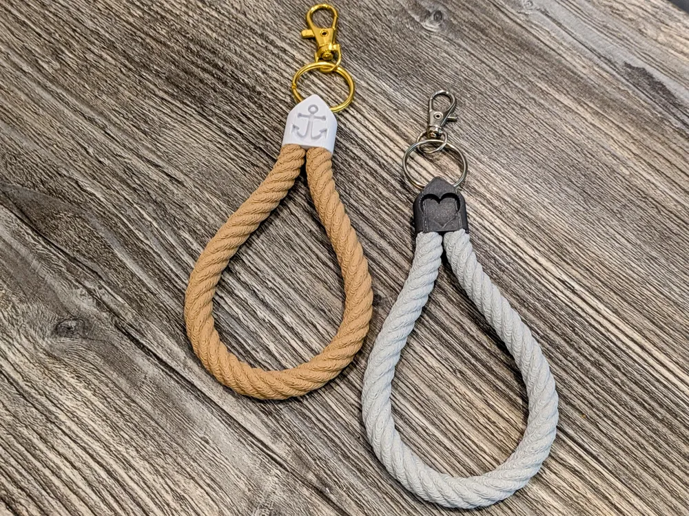 Rope Keychain (Anchor & Heart) - Free 3D Print Model - MakerWorld
