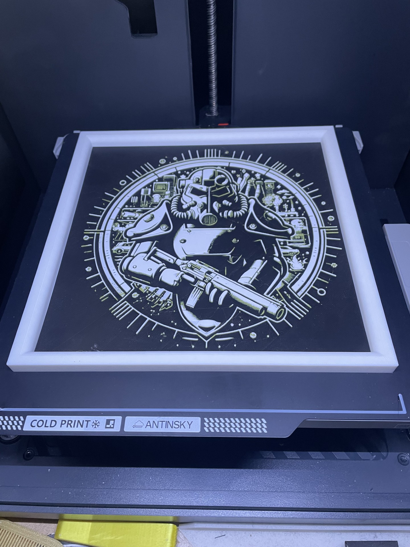 Picture Frame 200x200mm - Free 3D Print Model - MakerWorld