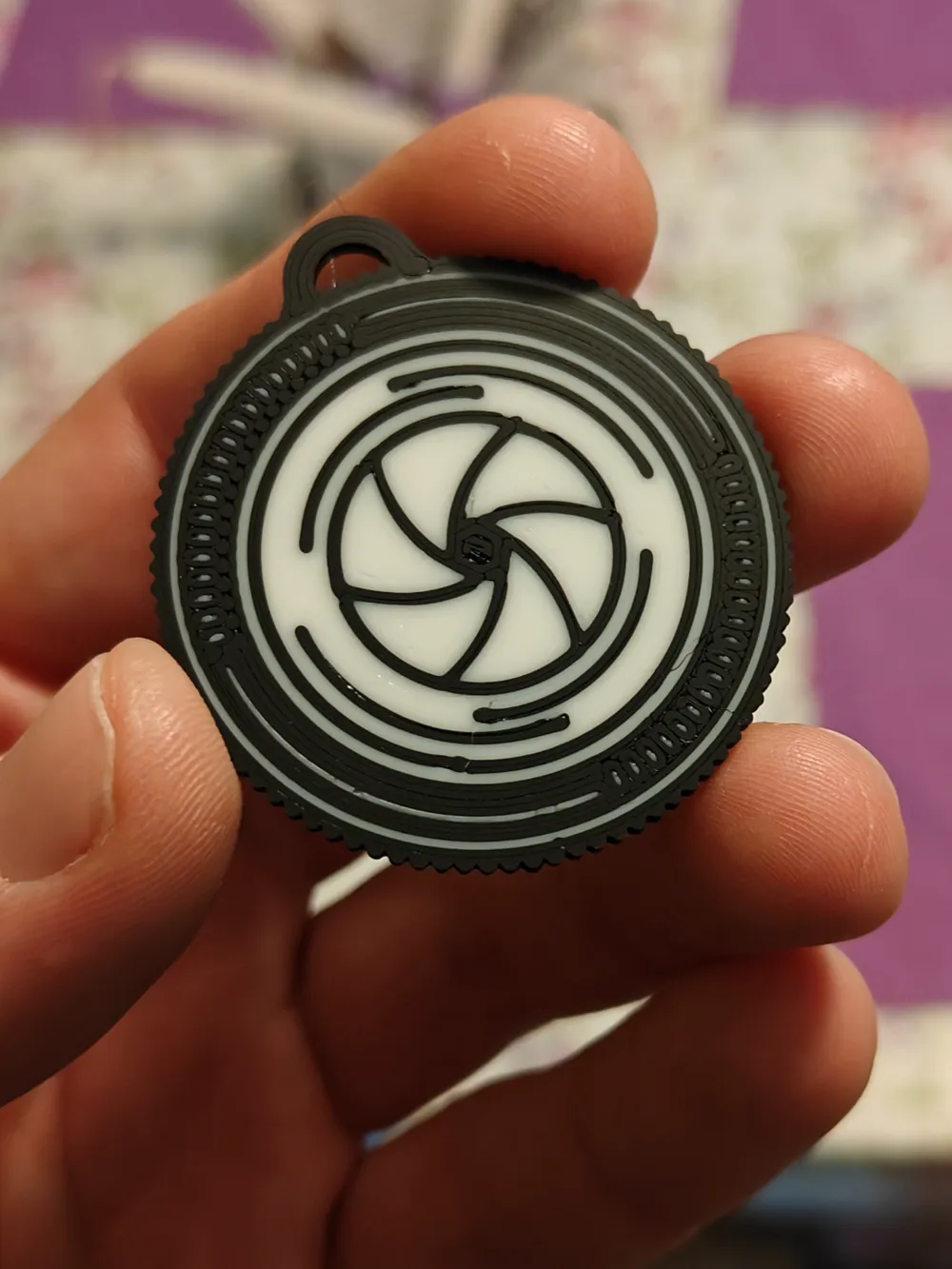 Lens photography keychain by M.Holicky - MakerWorld