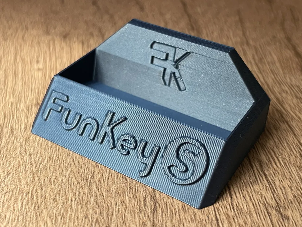 FunKey Stand v2 by MunkyCream MakerWorld: Download Free 3D Models