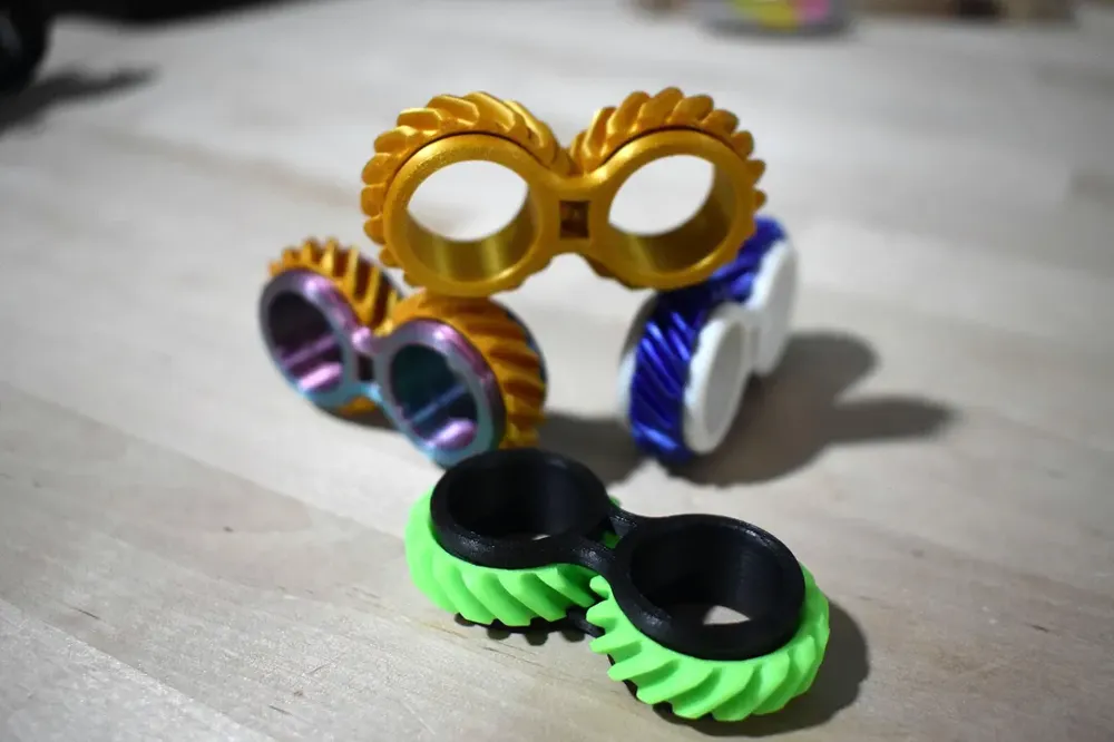 click in place fidget gear rings v2 - Free 3D Print Model - MakerWorld