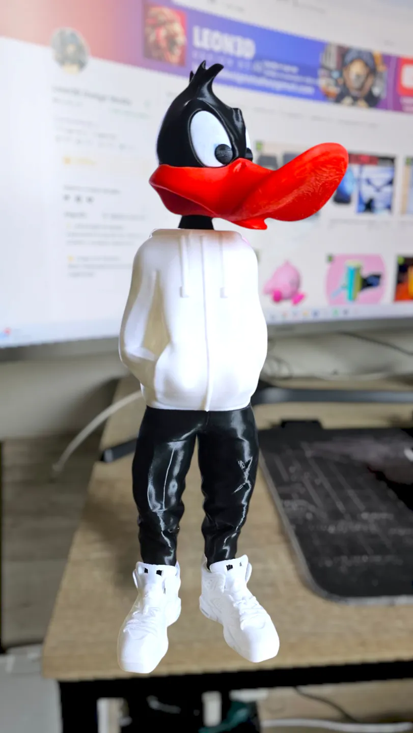 Urban Style Daffy Duck Articulated by Leon3D_DS MakerWorld: Download Free 3D Models