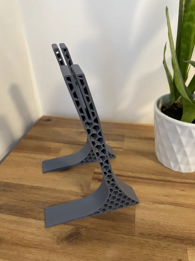 Surface pro light stand by Nini MakerWorld: Download Free 3D Models