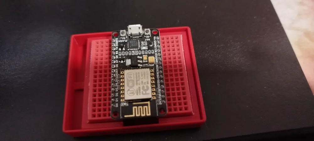 IOT Breadboard Adjustable Box by SpawW - MakerWorld