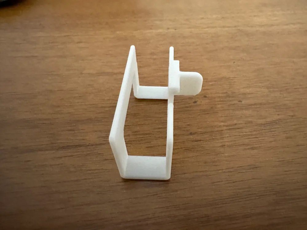 Dometic RV refrigerator door vent latch by technocardic - MakerWorld