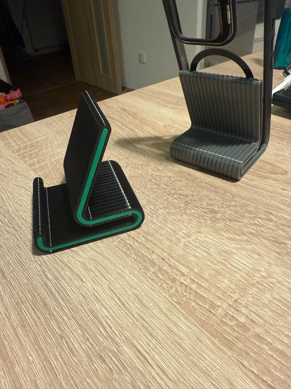 Phone stand (No need AMS) by Libb_s - MakerWorld