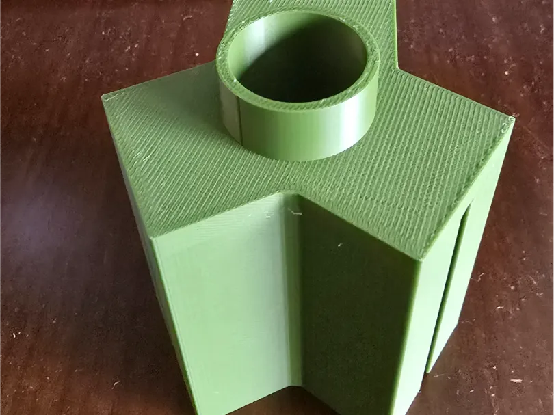 人造树支架集线器 - 免费 3D 打印模型 - MakerWorld