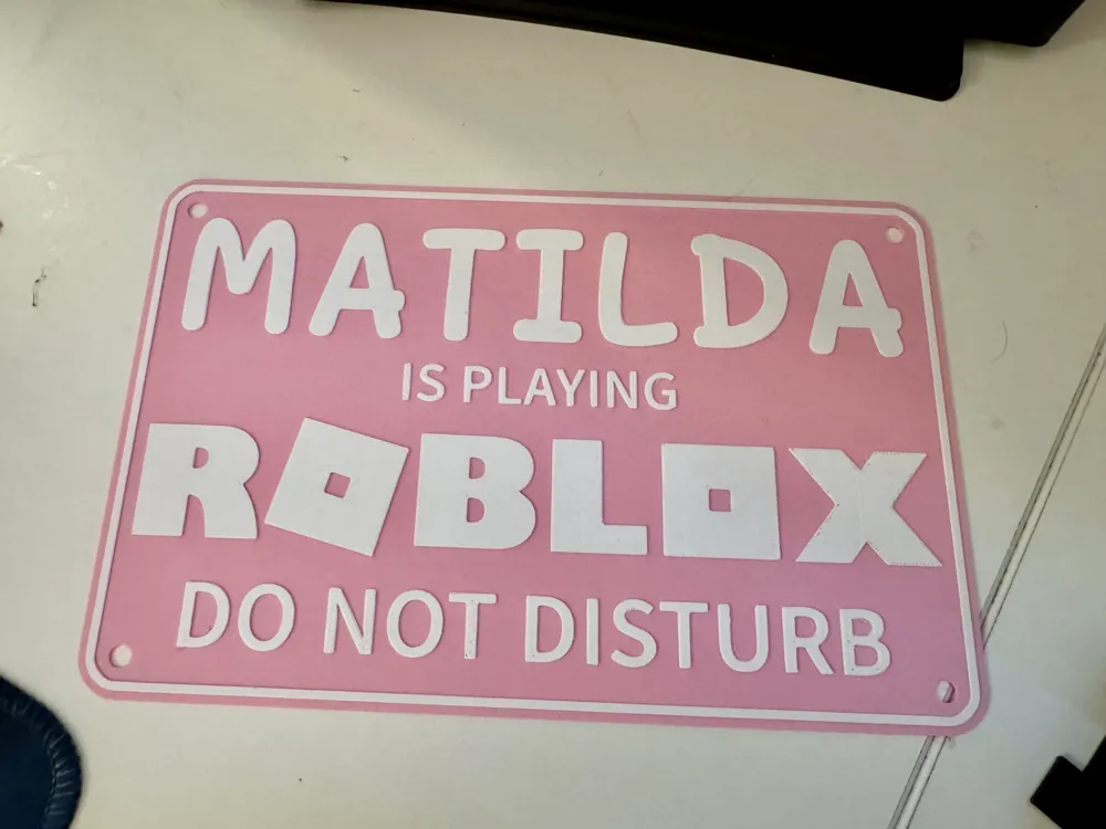[Child] is playing Roblox Sign (Editable Name) by vidguide - MakerWorld
