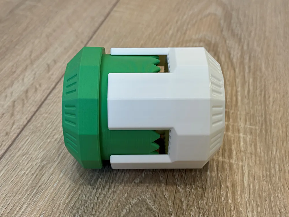 Snowball spin press - Free 3D Print Model - MakerWorld