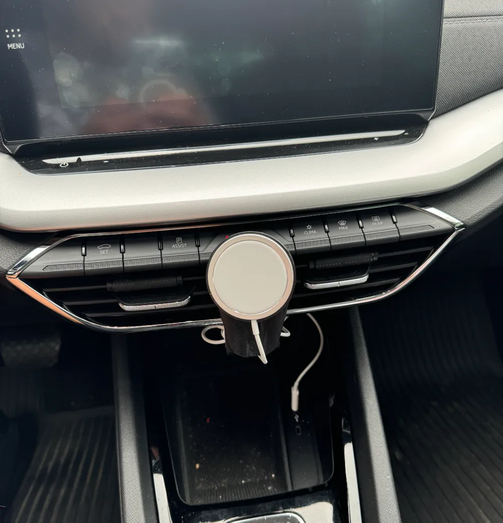 Skoda Octavia NX (4) MagSafe Handyhalter by Flotron84 MakerWorld ...