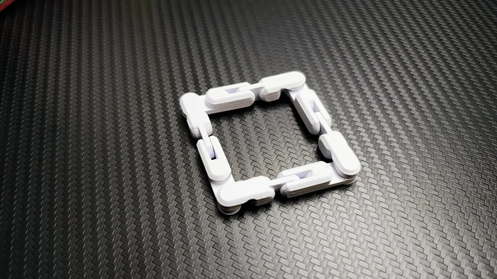 Infinity Square Flip Fidget - Free 3D Print Model - MakerWorld