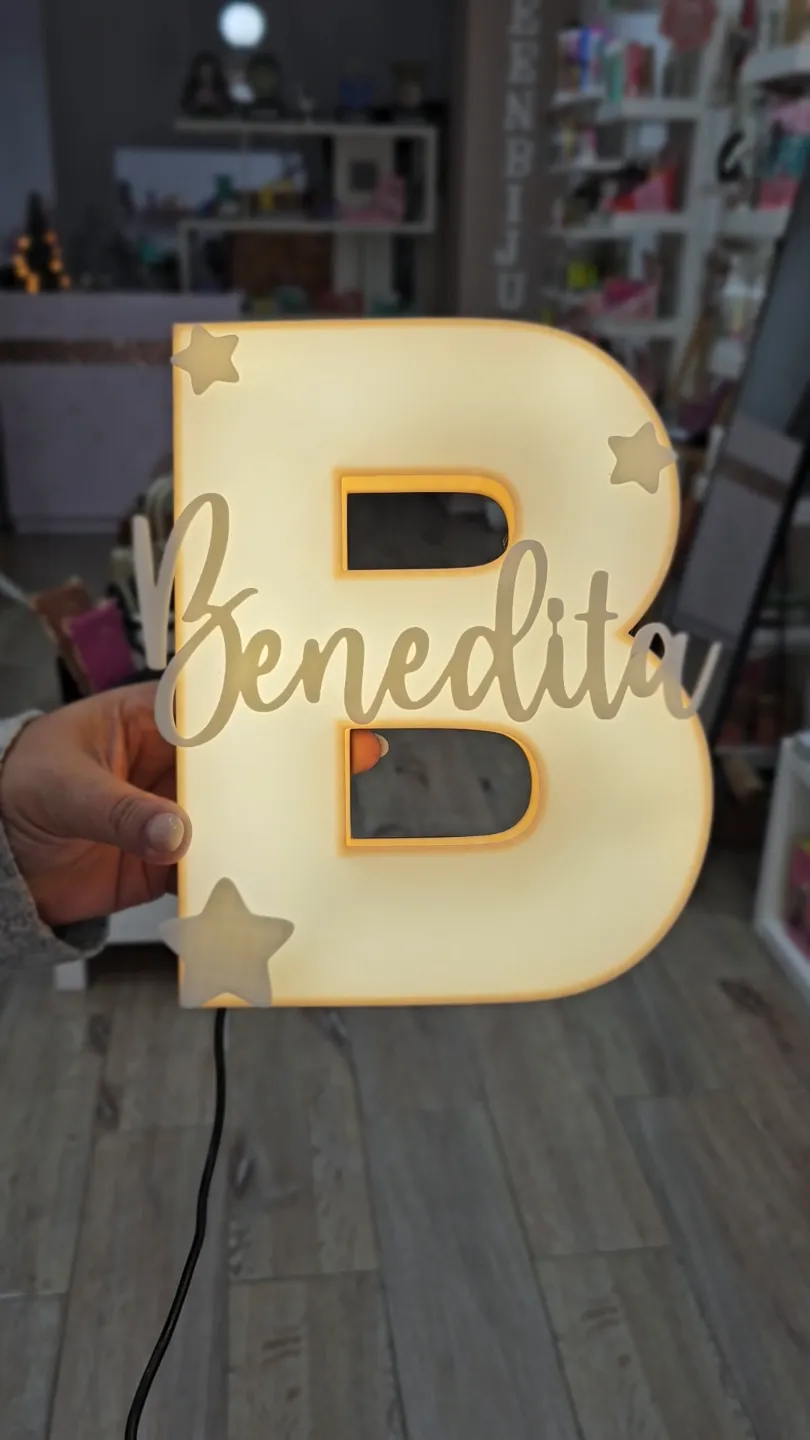 Letter B Lightbox Lamp by FMRT - MakerWorld