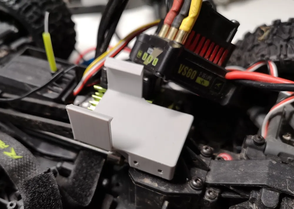 Rlaarlo ESC Relocation Mount - Quick Release - Free 3D Print Model ...
