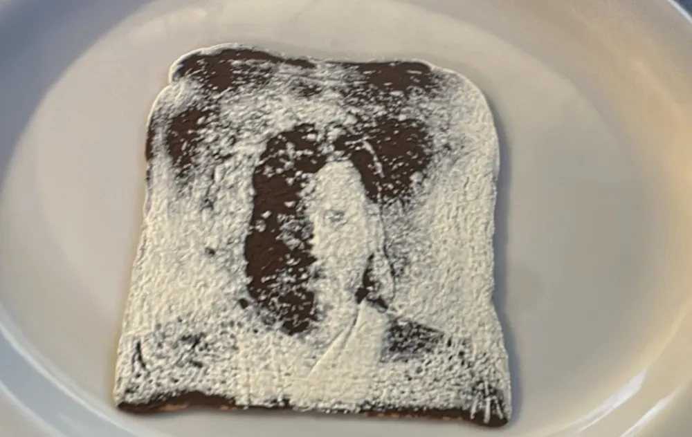 Jesus Christ on Toast Hueforge by TS.Makers - MakerWorld