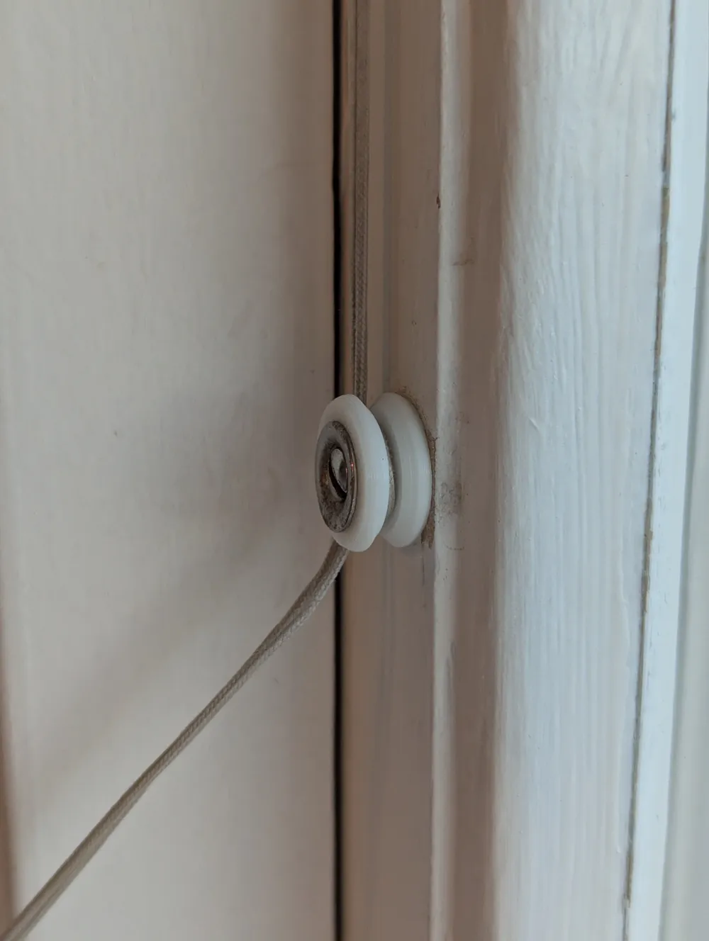 Window blind string holder by Idoff MakerWorld: Download Free 3D Models