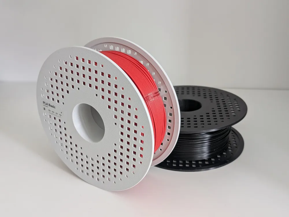 Reusable spool for Bambu refills by D4V3IG MakerWorld: Download Free 3D ...