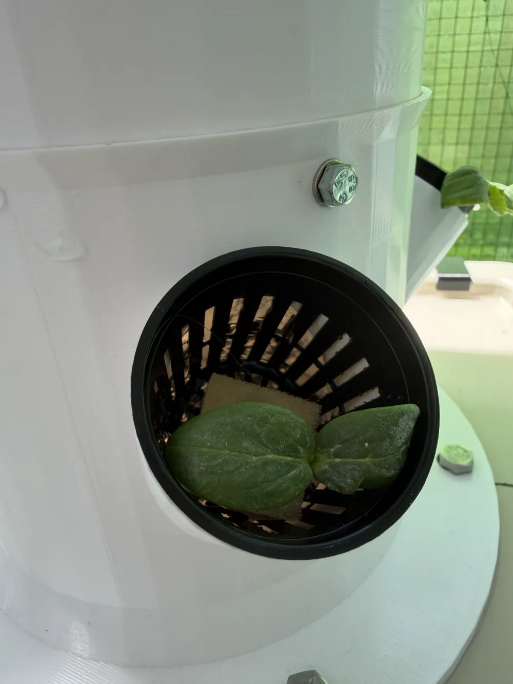 Hydroponic tower planter - Free 3D Print Model - MakerWorld