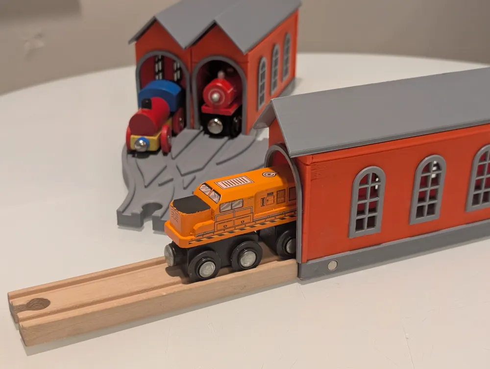 Modular Engine Shed - Brio Compatible by Fantastic Plastic Person ...