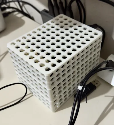 Disk storage tower for Western Digital by DefMaker MakerWorld: Download ...