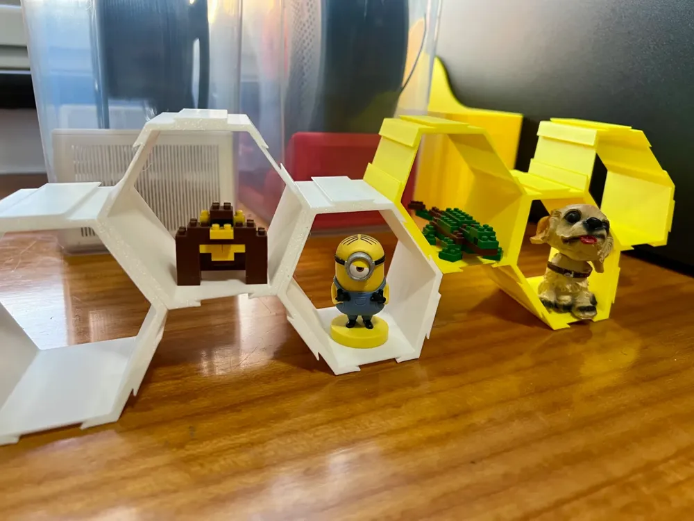 Angled Honeycomb Display Stand Freestanding Stackable by 00001 - MakerWorld