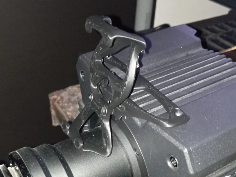 Moza R5/9/12 phone holder by LD_Design - MakerWorld