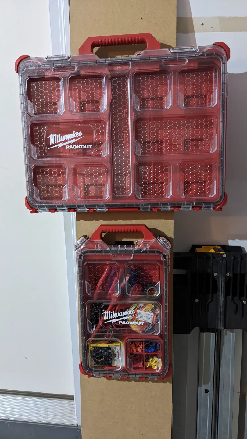 Locking Wall Mount For Milwaukee Packout by Knilloc - MakerWorld