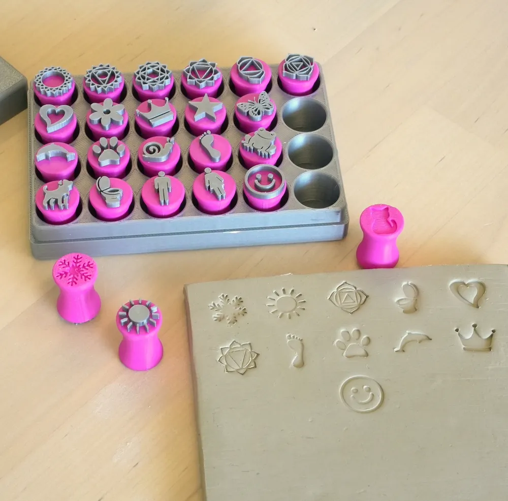 Kleine Stempel für Keramik und Polymerclay von voHang MakerWorld ...
