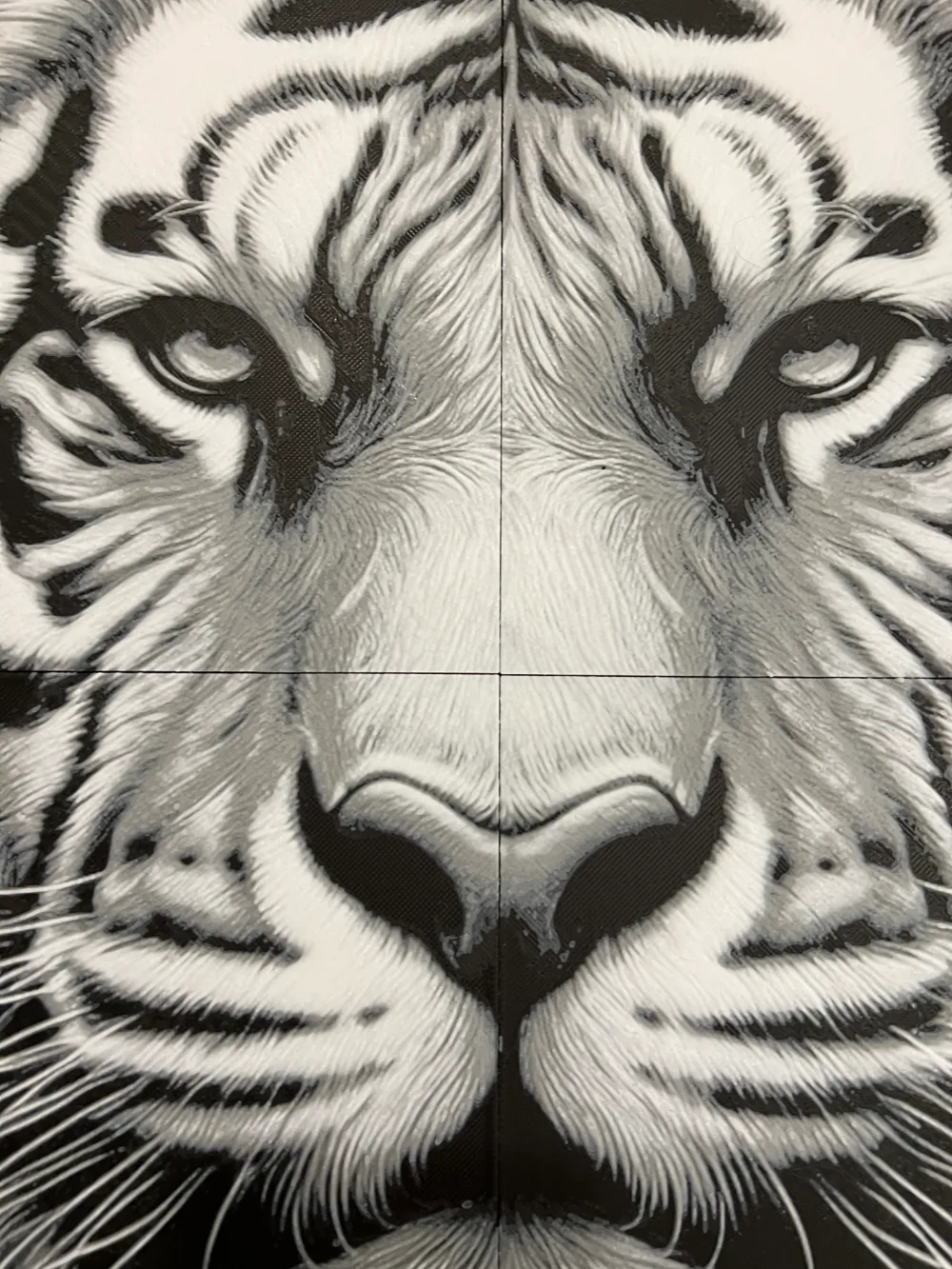 LARGE 400x400 Tiger Art Hueforge by RP47 Designs - MakerWorld