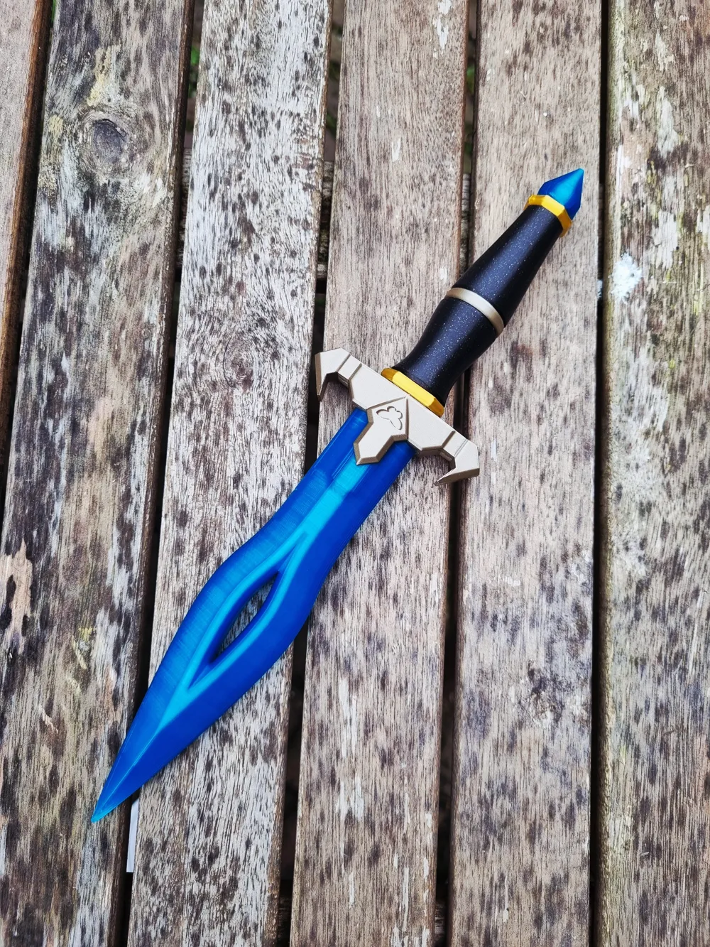 Sapphire Dagger - Free 3D Print Model - MakerWorld