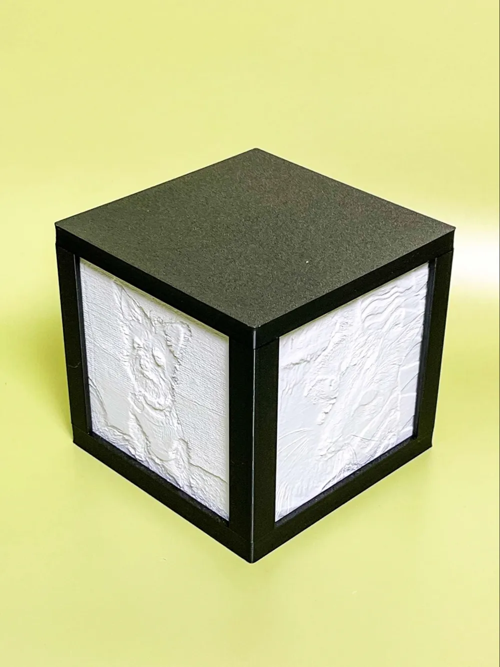110mm Lithophane Cube Frame - Free 3D Print Model - MakerWorld