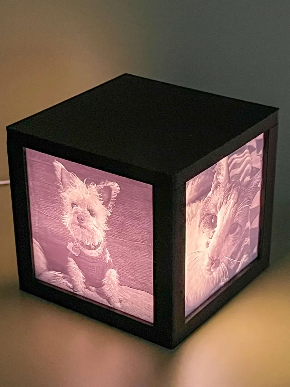 110mm Lithophane Cube Frame Remixed by The Erin - MakerWorld