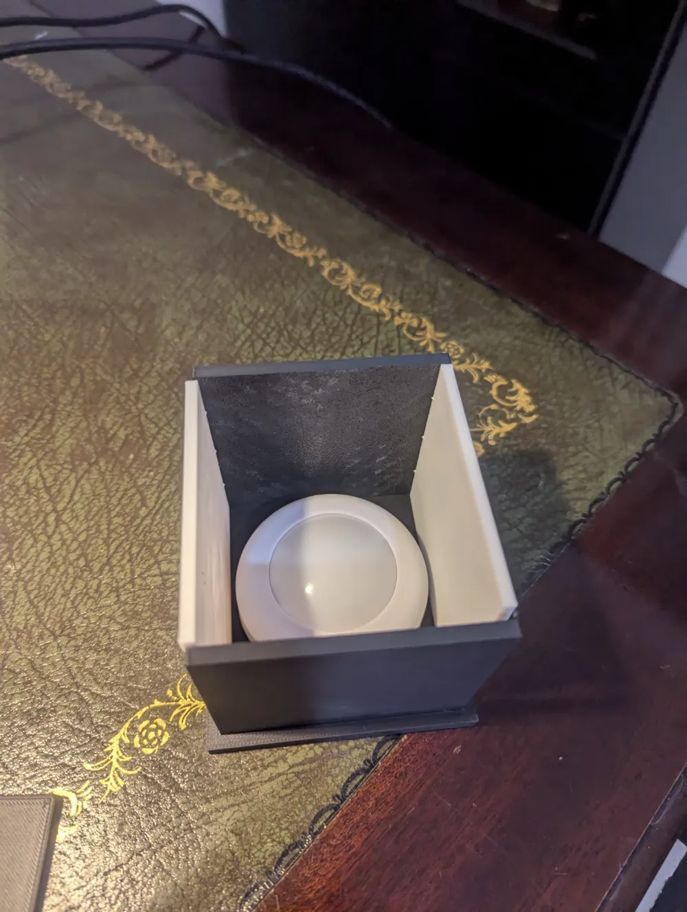 Lithophane Light Box - Custom by TheAllegededEngineer MakerWorld ...