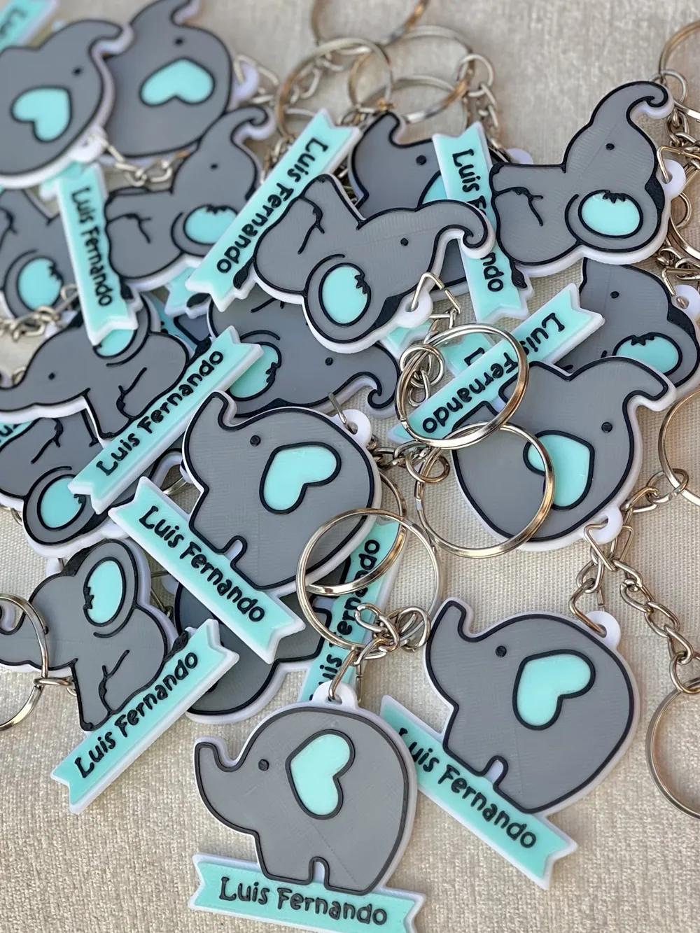 Elephant Keychains by Dago MakerWorld: Download Free 3D Models