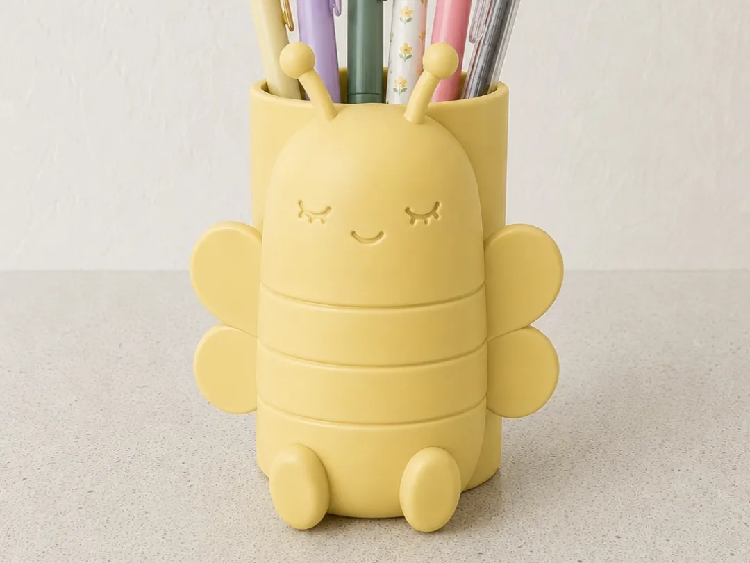 Cute Bee Pencil Holder | Kawaii Desk Organizer - Free 3D Print Model ...