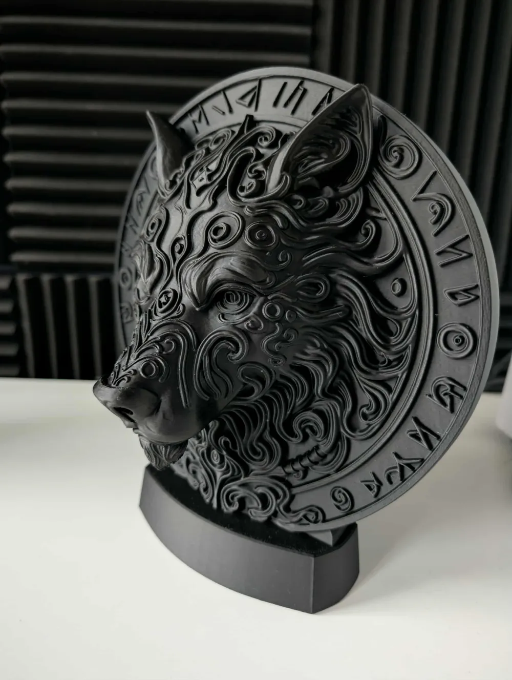 Wolf Head Wall Relief – Viking Runes - Free 3D Print Model - MakerWorld