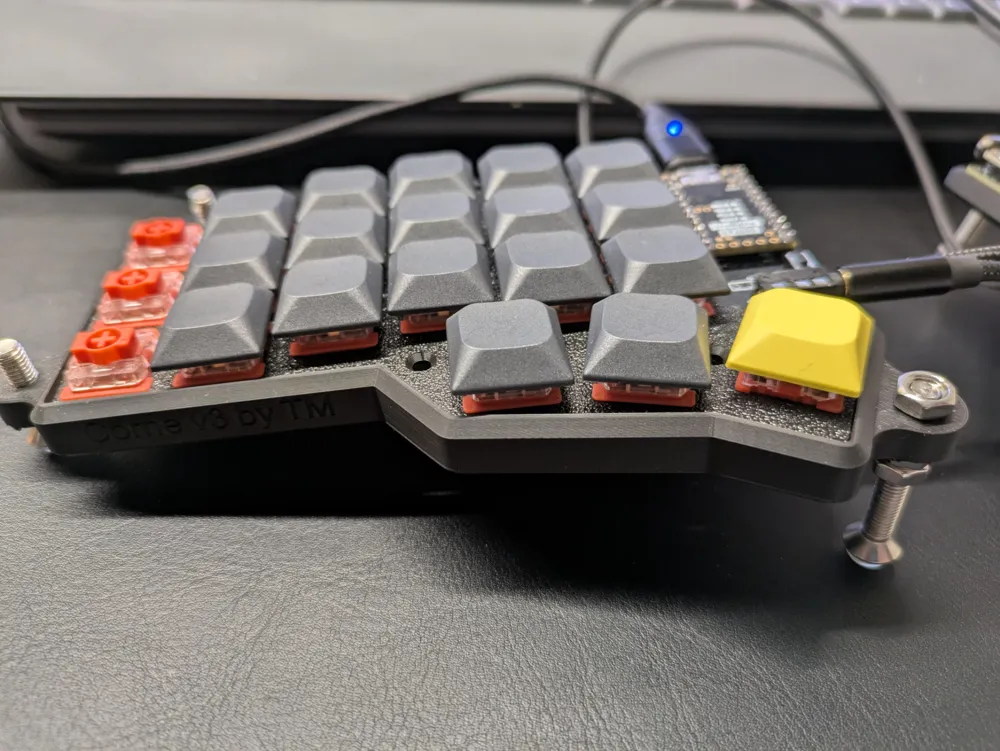 Corne 3 3x6 Slim Case with M5 Tending Remixed by TomTom - MakerWorld